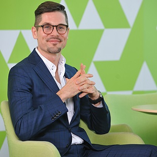 Turning a link into an alliance - Kellogg-HKUST Executive MBA Program